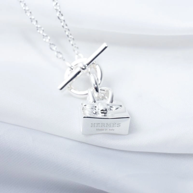 High accuracy Hermes Necklaces