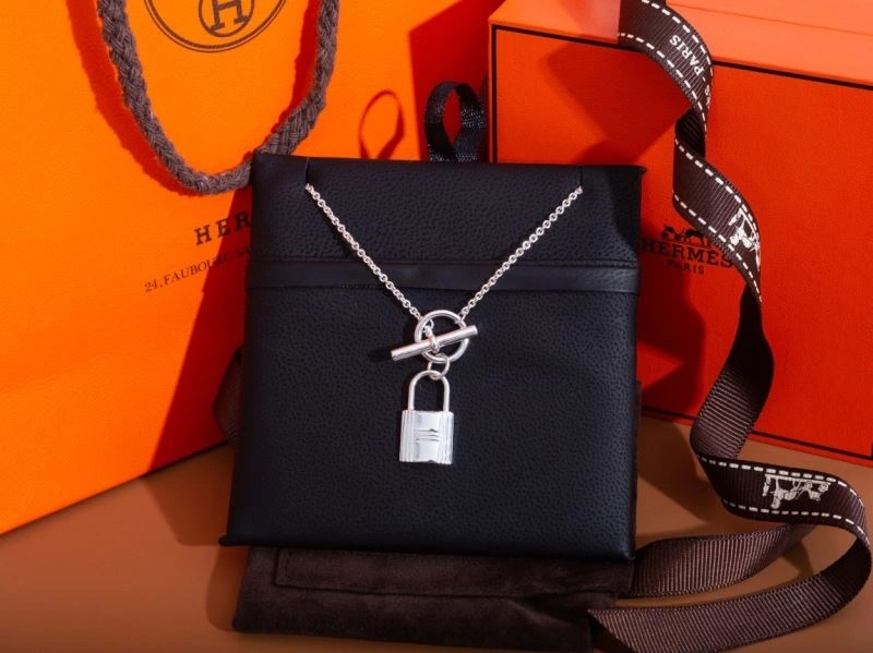 High fidelity Hermes Necklaces
