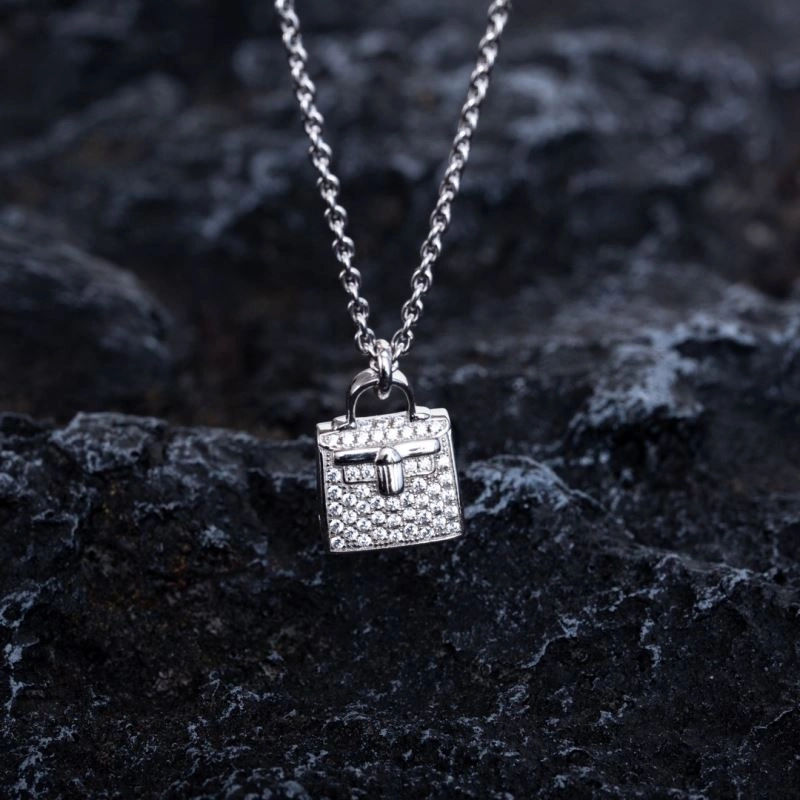 Accurate model Hermes Necklaces
