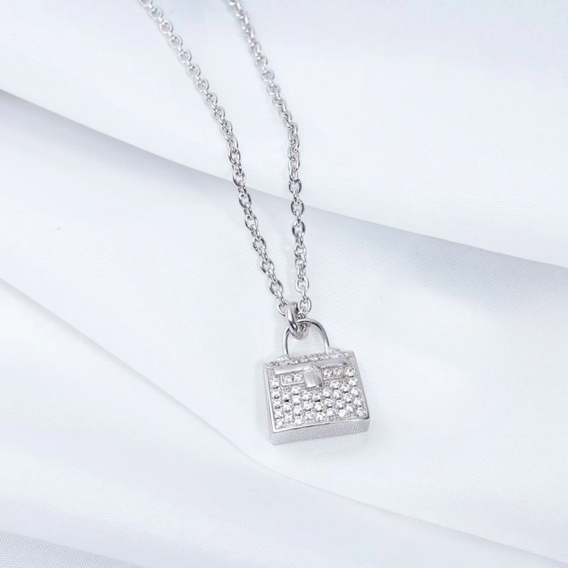 Accurate model Hermes Necklaces