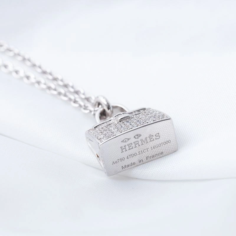 Accurate model Hermes Necklaces