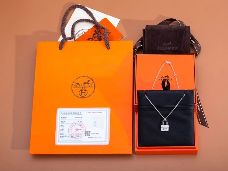 Discounted Hermes Necklaces