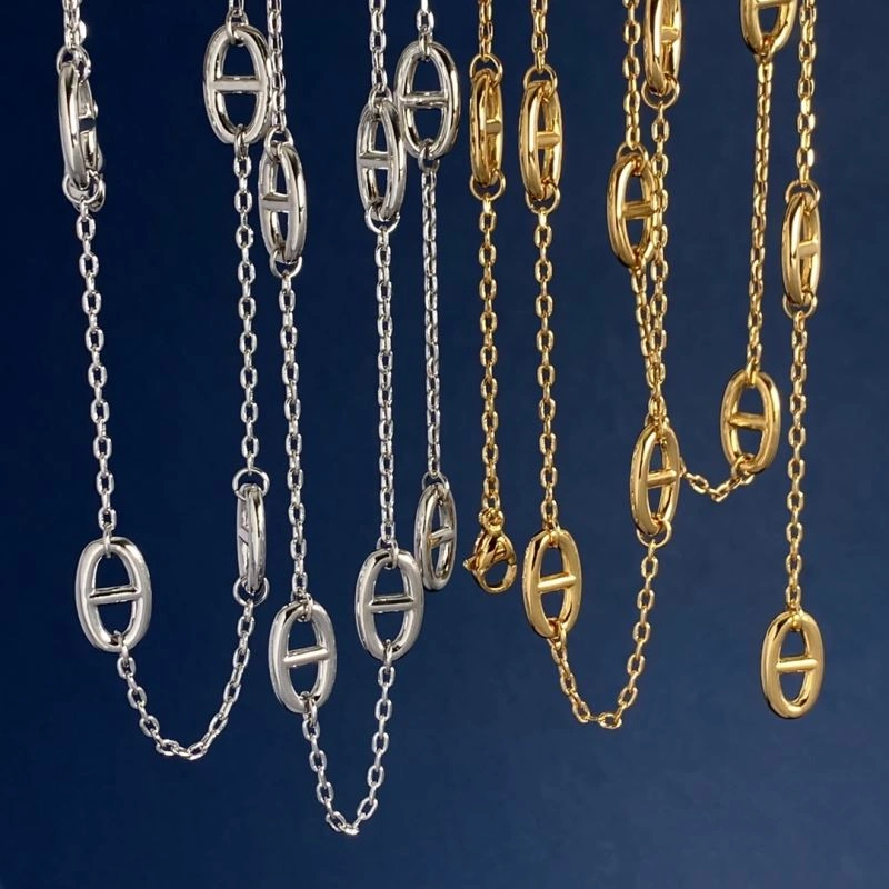 Low-cost Hermes Necklaces