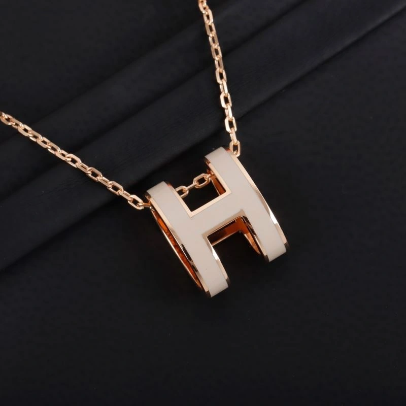 Bargain Hermes Necklaces