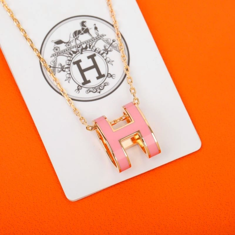 Bargain Hermes Necklaces