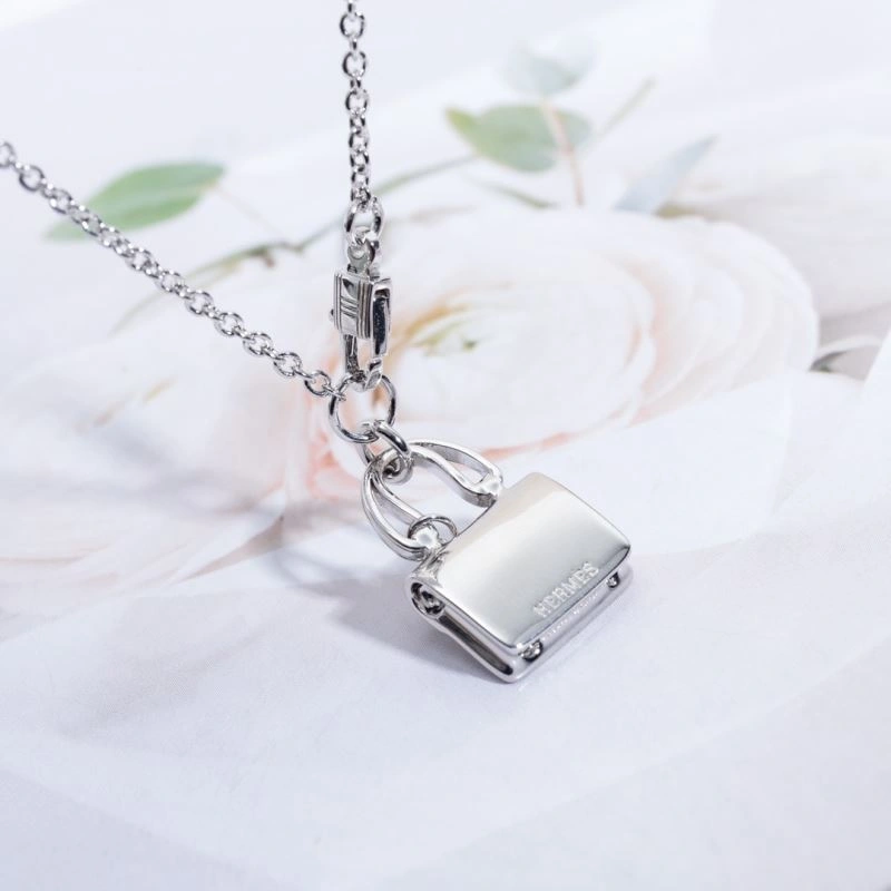 Top match Hermes Necklaces