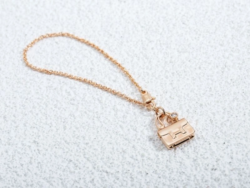 Top match Hermes Necklaces