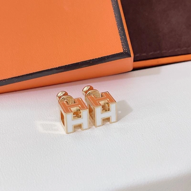 Inexpensive Hermes Necklaces