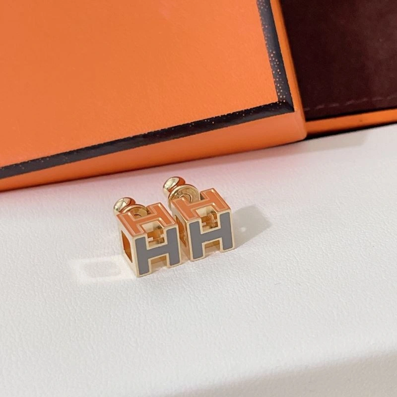 Inexpensive Hermes Necklaces