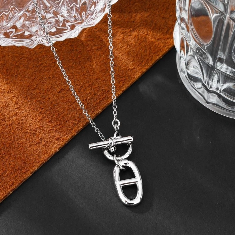 Accurate model Hermes Necklaces