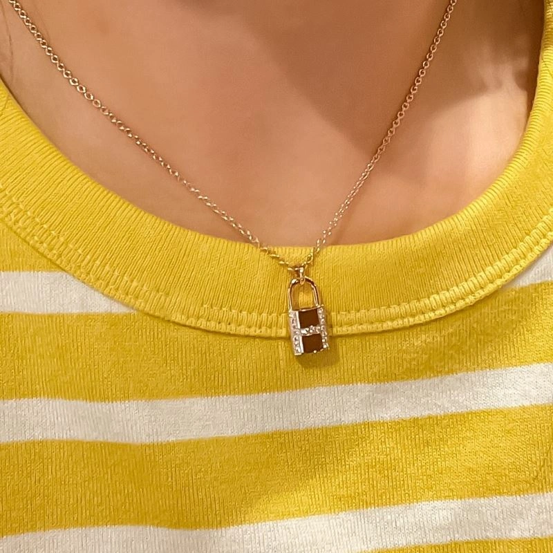 Factory-made Hermes Necklaces