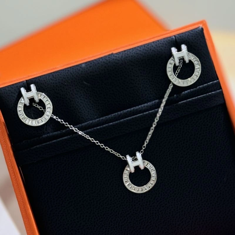Brand-original Hermes Necklaces