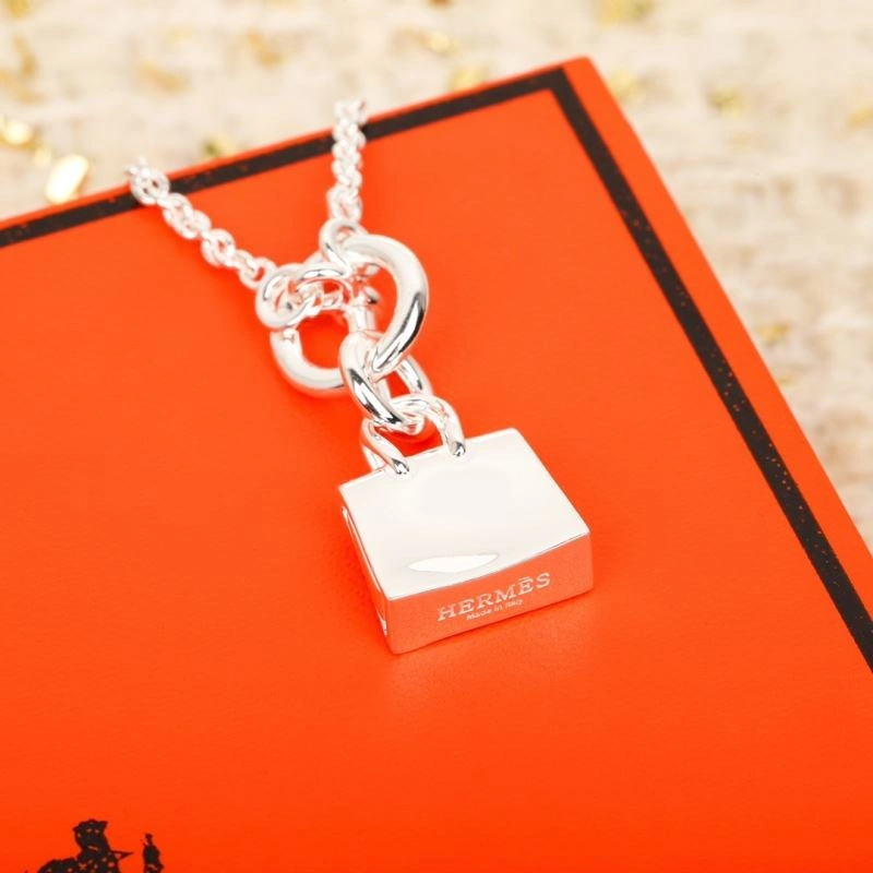 Economical Hermes Necklaces