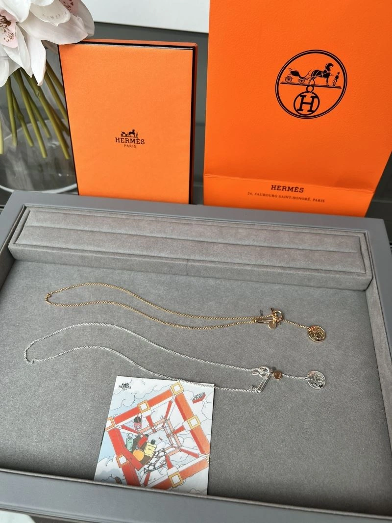 Brand-authenticated Hermes Necklaces