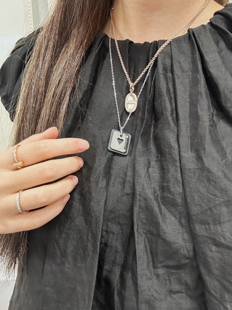 Affordable Hermes Necklaces