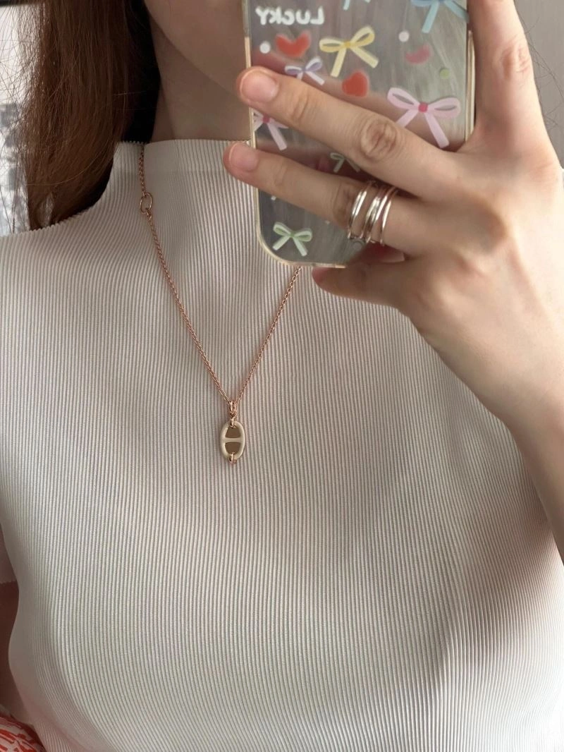 Affordable Hermes Necklaces