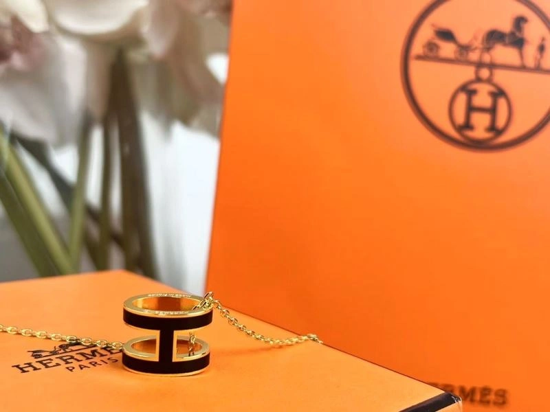 Top match Hermes Necklaces