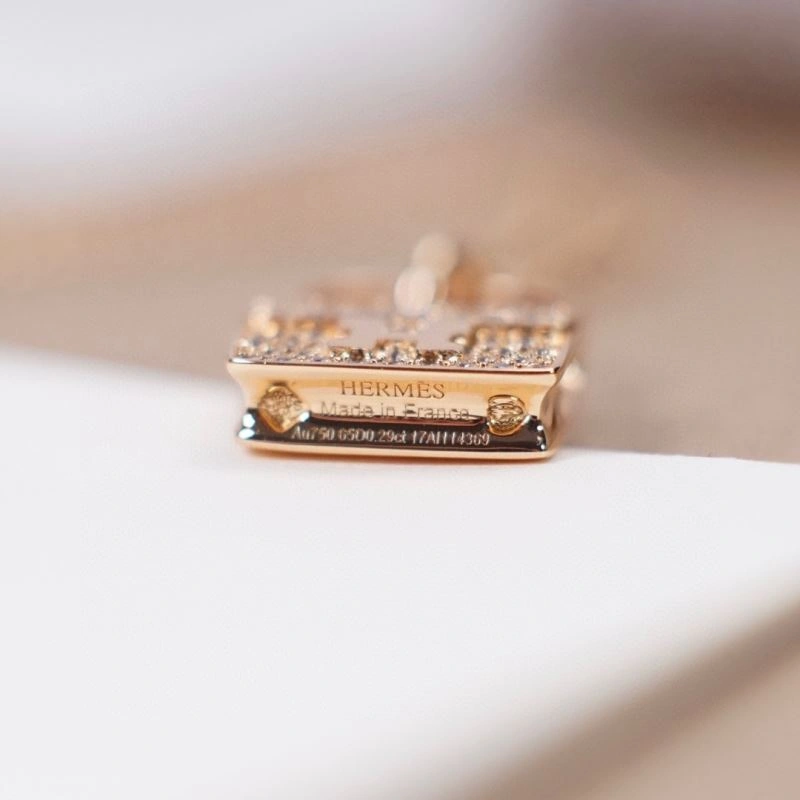 Legit Hermes Necklaces