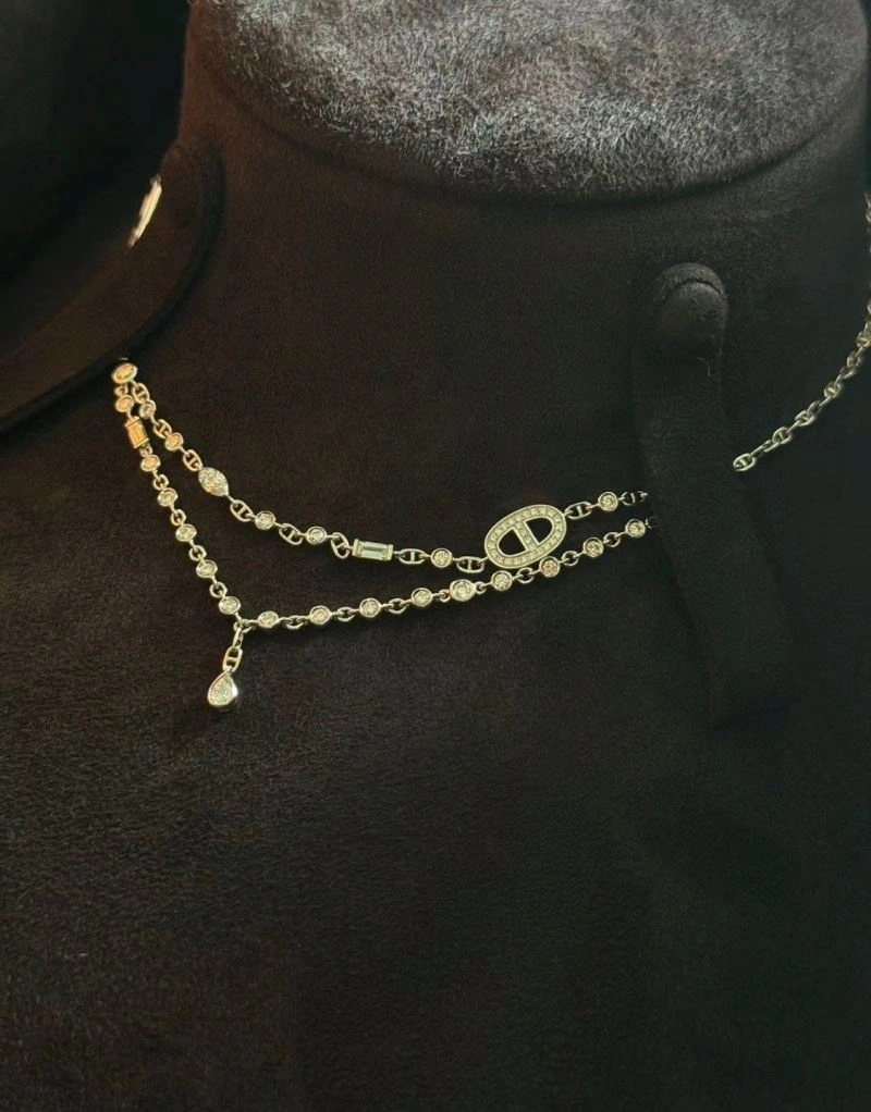 Top mirror Hermes Necklaces