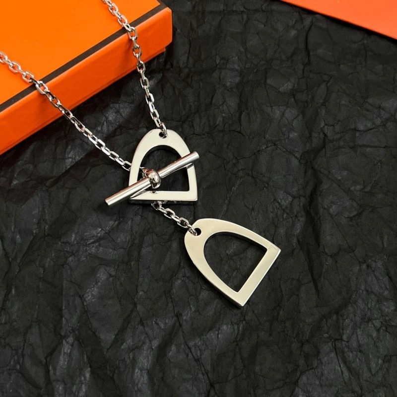Top mirror Hermes Necklaces
