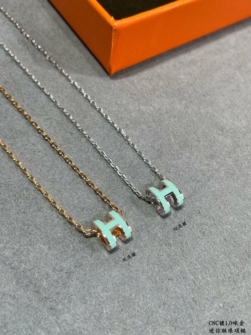 Bargain Hermes Necklaces