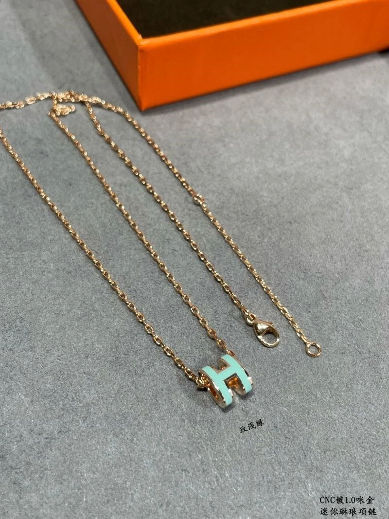 Bargain Hermes Necklaces