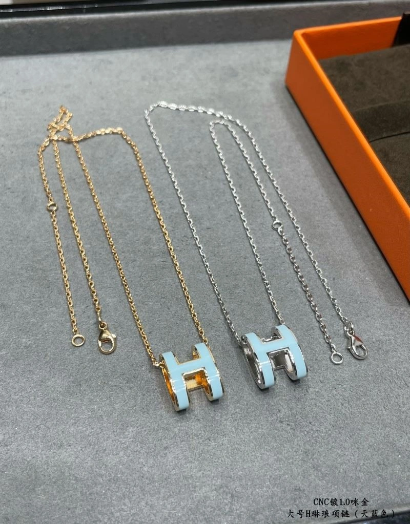 Top mirror Hermes Necklaces