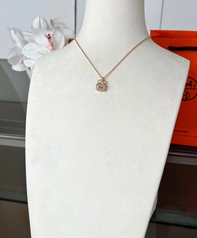 Factory-made Hermes Necklaces