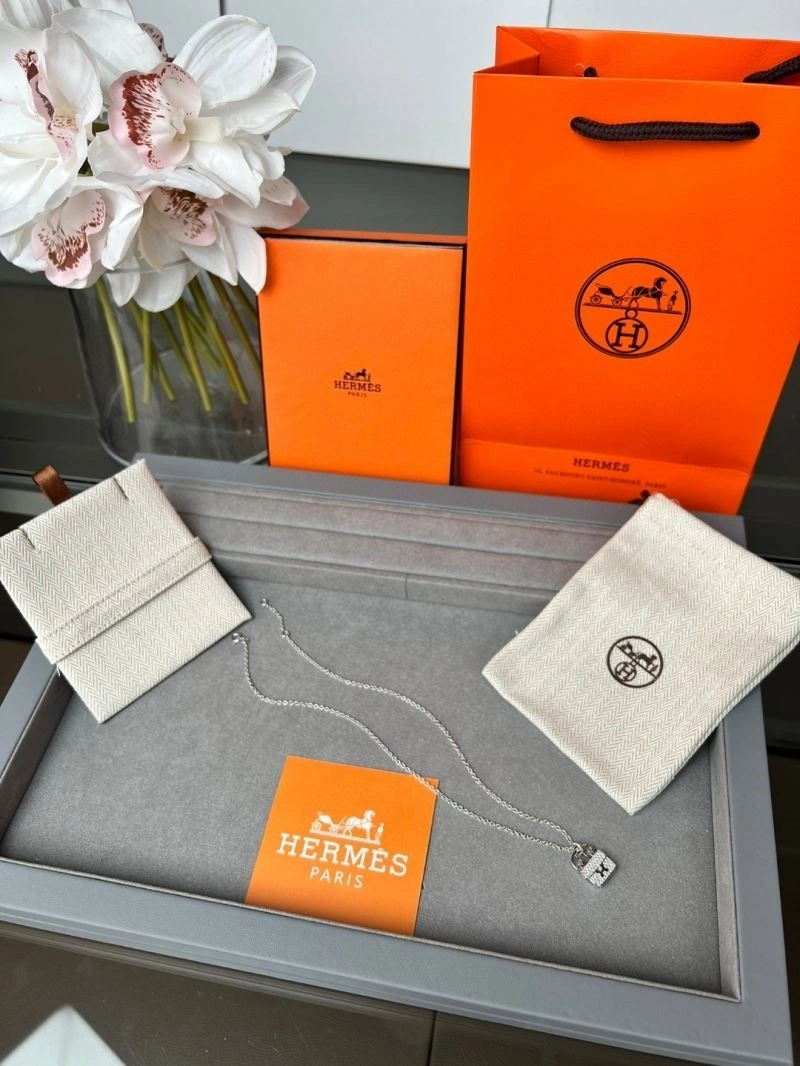 Hermes Necklaces