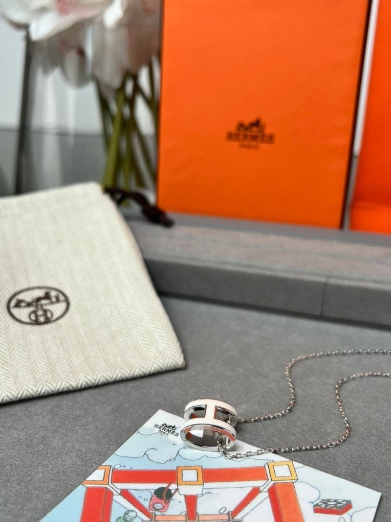 Reasonably priced Hermes Necklaces