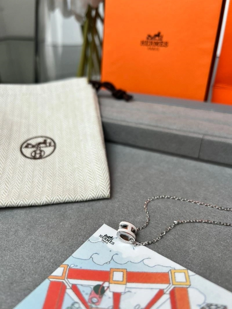 Inexpensive Hermes Necklaces
