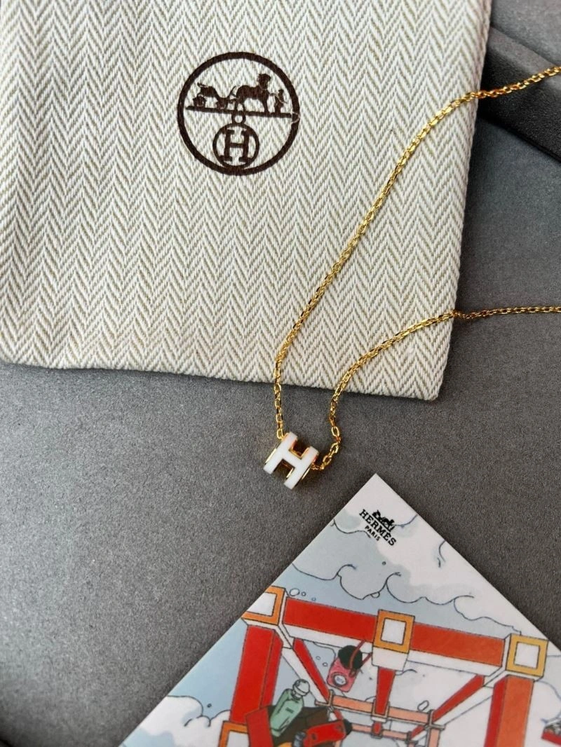 Cut-rate Hermes Necklaces