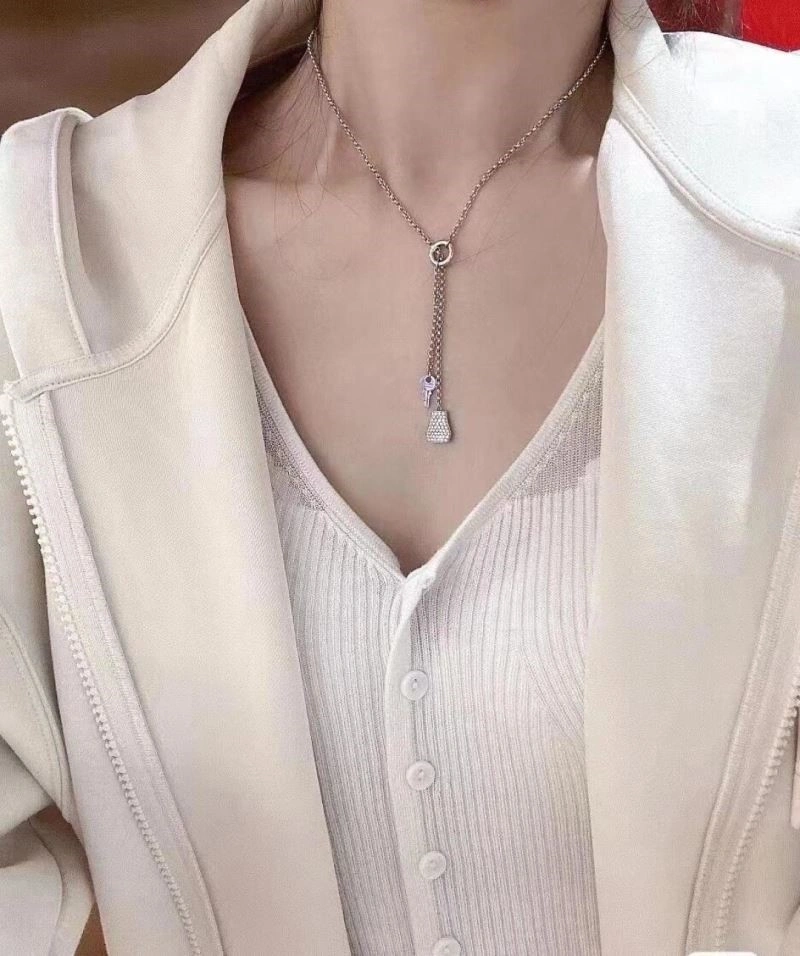 Top mirror Hermes Necklaces