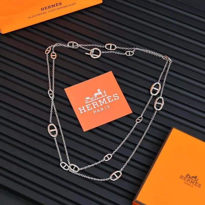 Top mirror Hermes Necklaces