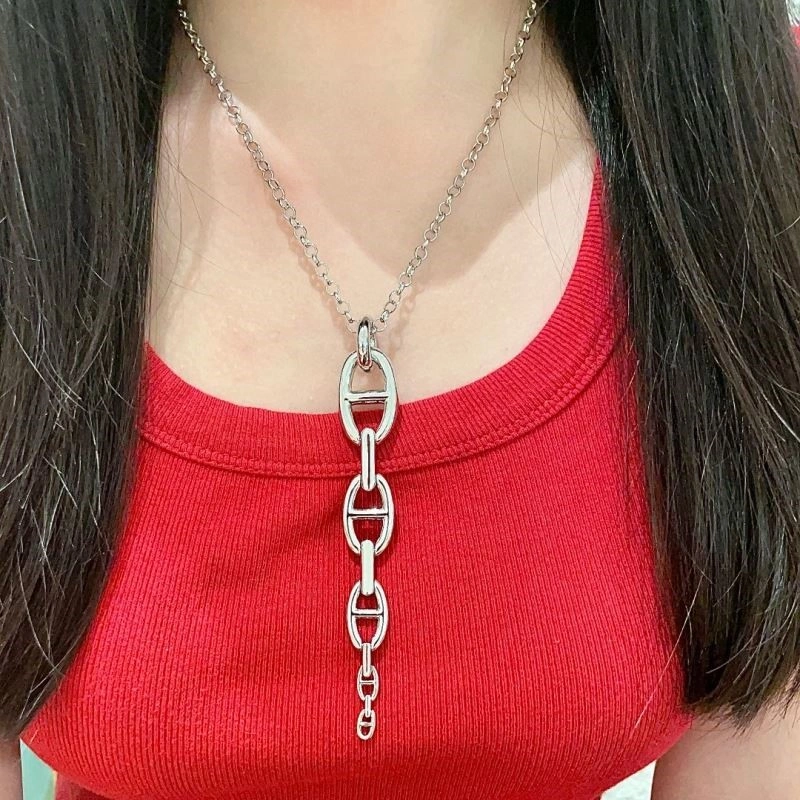 Accurate model Hermes Necklaces