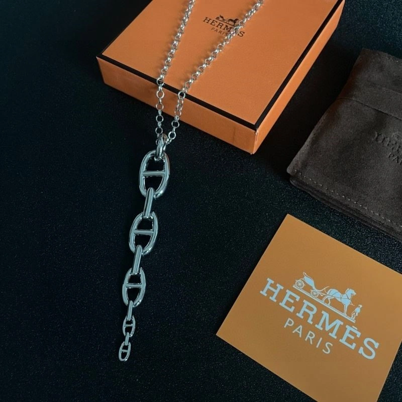 Accurate model Hermes Necklaces