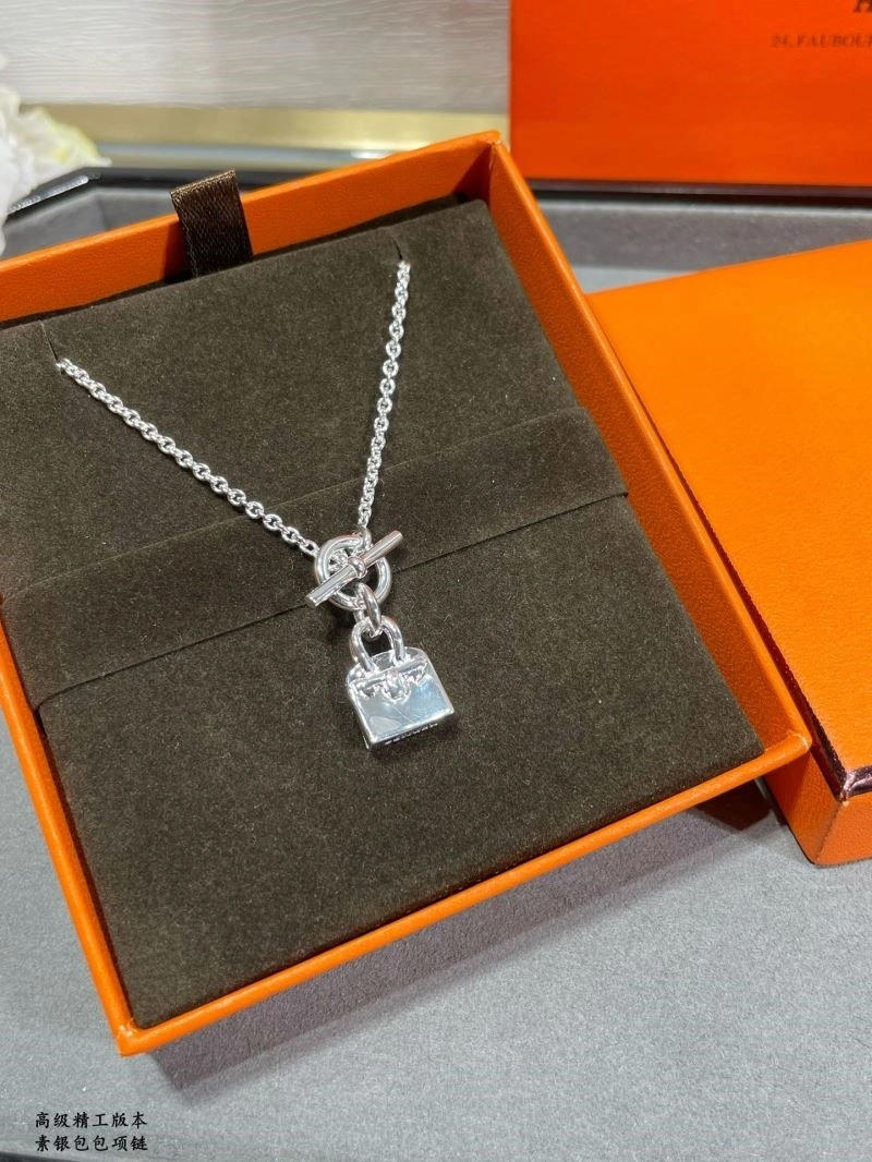 Top match Hermes Necklaces
