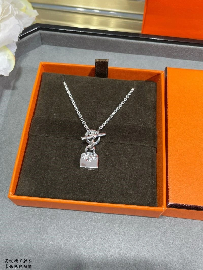 Top match Hermes Necklaces