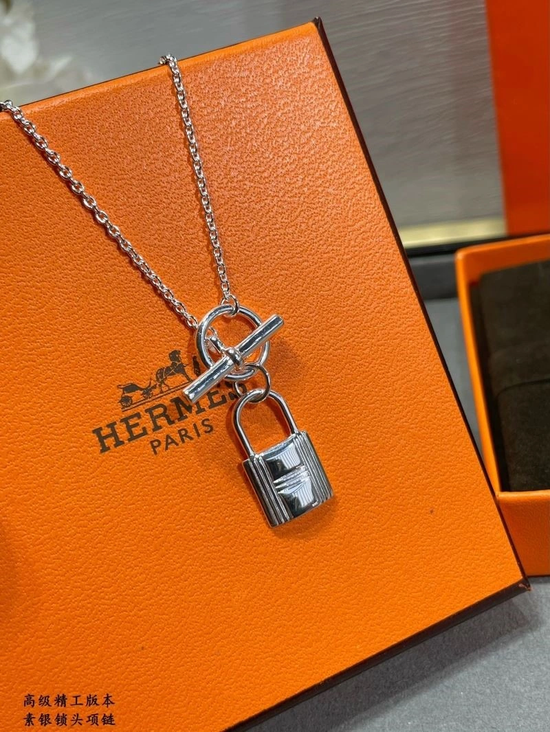 Inexpensive Hermes Necklaces