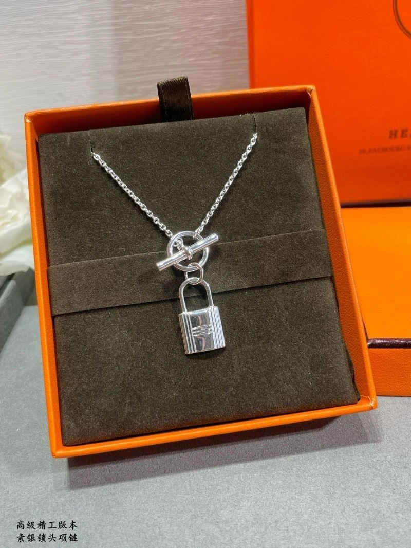 Inexpensive Hermes Necklaces