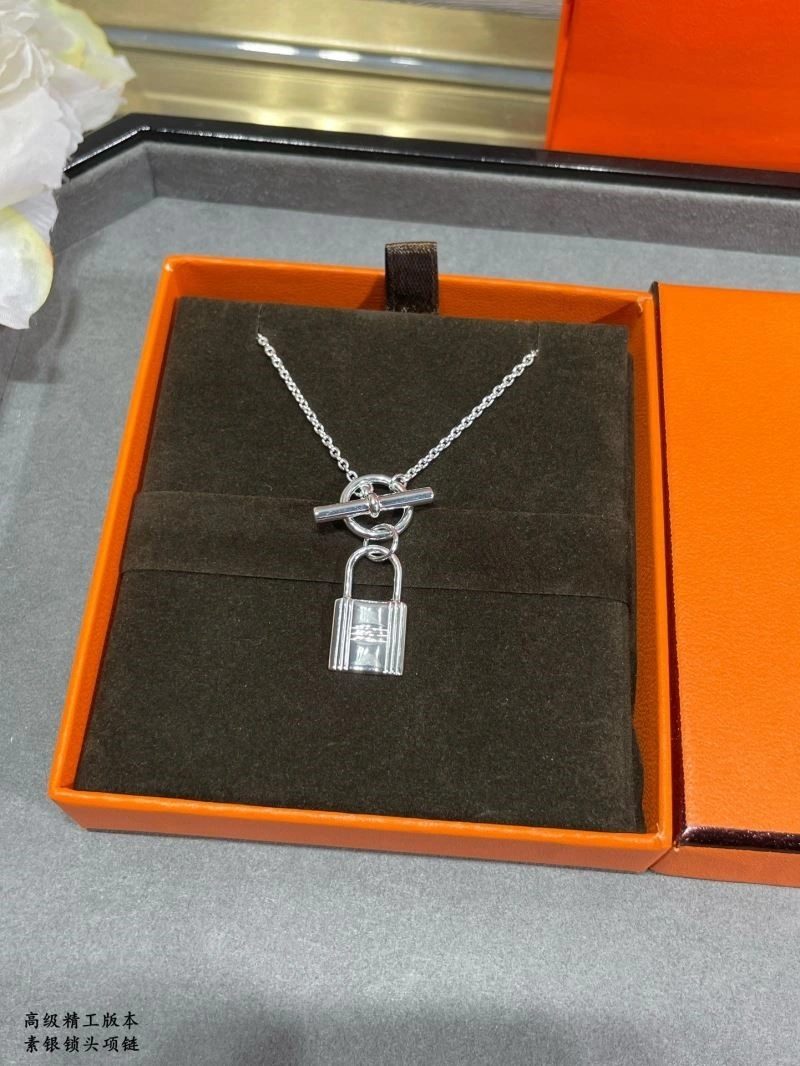 Inexpensive Hermes Necklaces