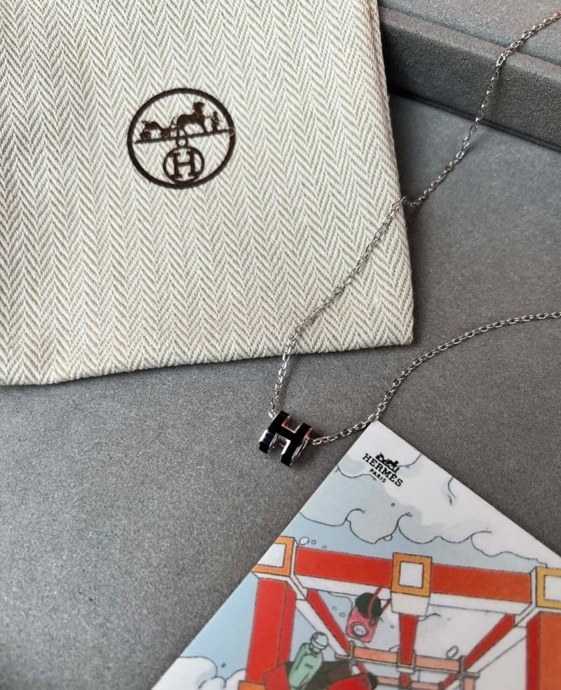 Mirror quality Hermes Necklaces