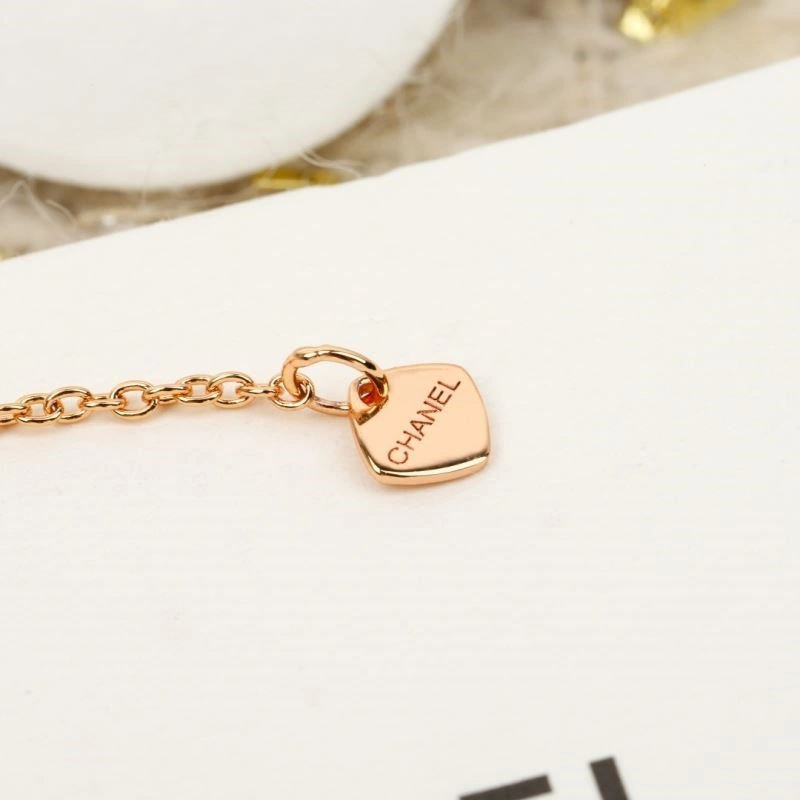 Accurate model Hermes Necklaces