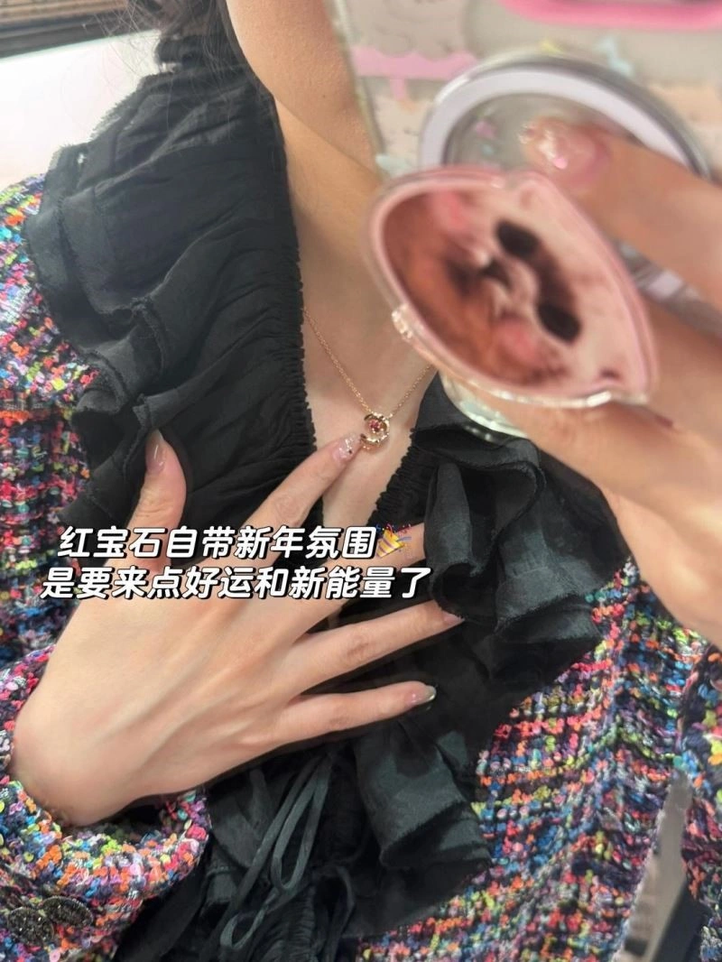 Accurate model Hermes Necklaces
