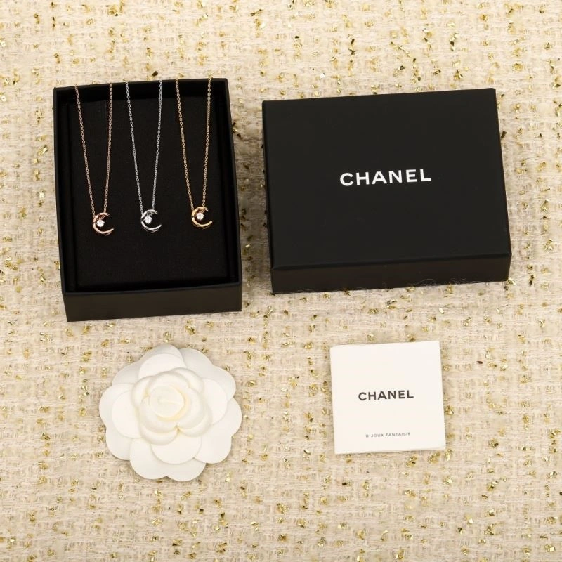 Hermes Necklaces