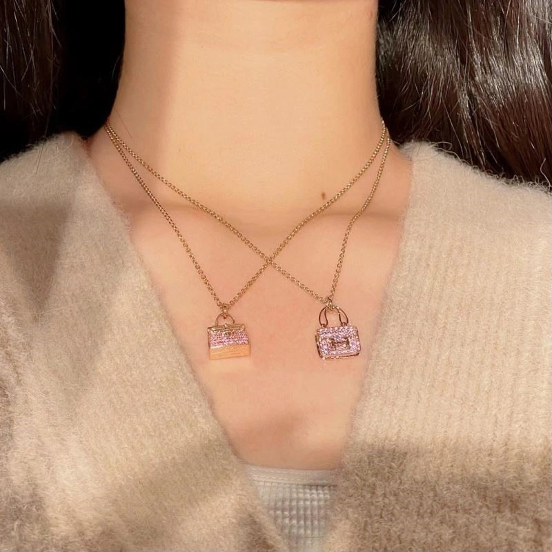 Mirror quality Hermes Necklaces