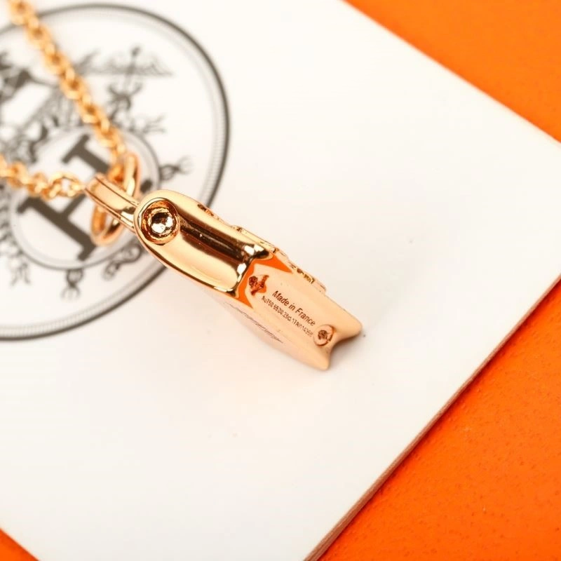 Inexpensive Hermes Necklaces