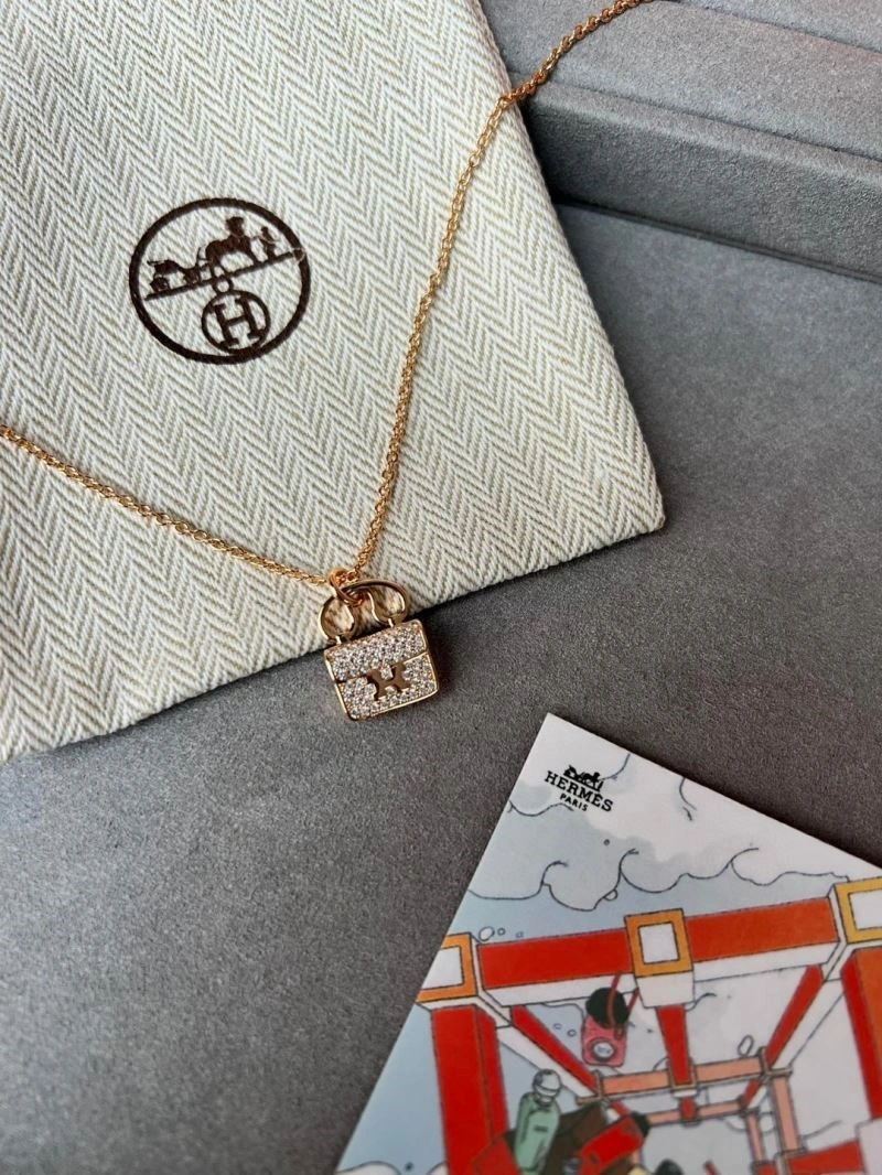 Cut-rate Hermes Necklaces