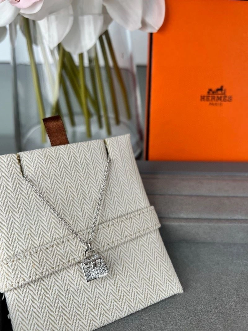 High accuracy Hermes Necklaces