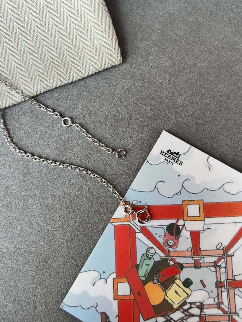 High accuracy Hermes Necklaces